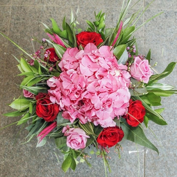 Burgeon Floral Design. Shop